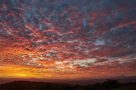 Atardecer Nubes Montañas Foto gratis en Pixabay Pixabay