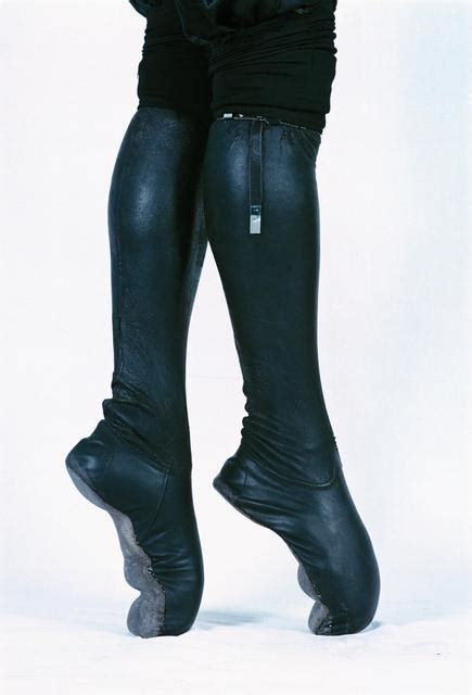 ჩოხა ახალუხი და აზიაცკები მინდა თბილისის ფორუმი