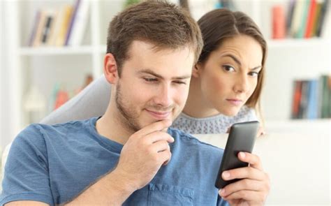Signs That My Boyfriend Is Gay And How To Deal With It