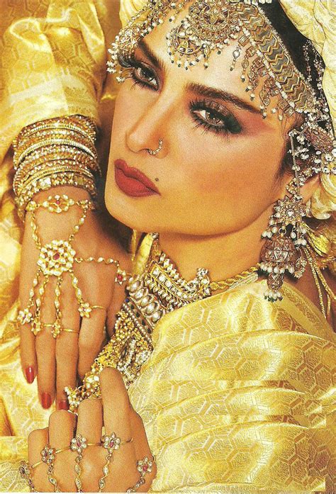 Rani Mukherjee Stunning Photos Of Beautiful Rekha