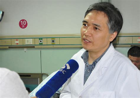 吴国平 院长整形外科博士硕士生导师南京医科大学友谊整形外科医院南医大友谊整形医院