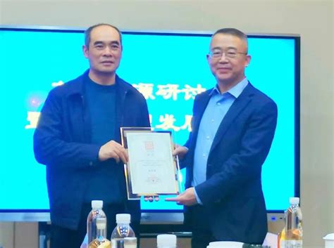 淄博市卫生健康委员会 图片新闻 淄博市第六人民医院举办“名医名药走基层”暨药食同源推广服务山东省域调研会