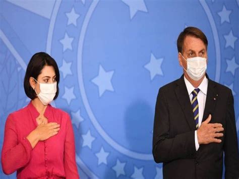 Primeira Dama Michelle Bolsonaro Anuncia Teste Negativo De Covid 19