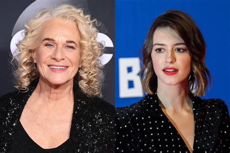 Download Carole King Daisy Edgar Jones Photo Collage Wallpaper