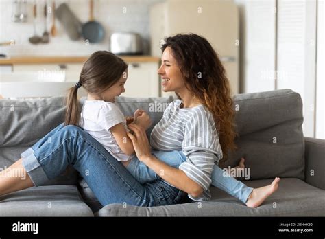 Tickling Girl Telegraph