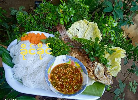 ခိုင်ခိုင်မြန်မာထမင်းဟင်း ငါးကင်ဗန်လေးလား ငါးကြော်ရွပ်ရွပ်ရွရွလေးလား