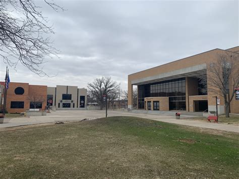 Photo Gallery Where Did Everybody Go Scsu Campus Becomes A Ghost Town