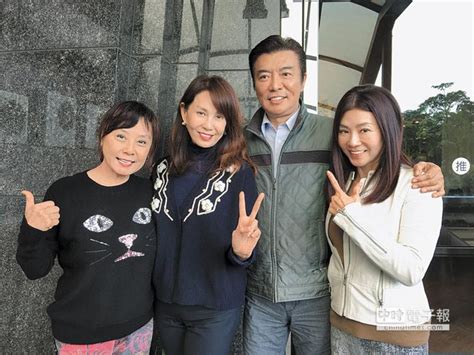 周丹薇張佩華大方同框 娛樂新聞 中國時報