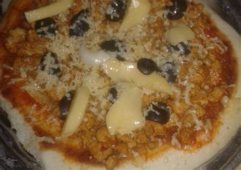 Chicken Tikka Pizza Recipe By Binte Hawa Cookpad