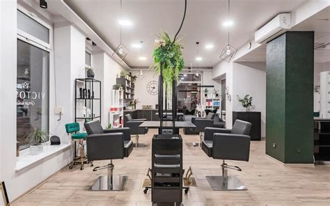 Top 20 Salonai Teikiantys Paslaugą Vyriškas Kirpimas Rajonas Klaipeda Treatwell