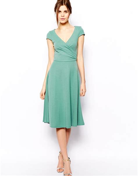 1000 Images About How To Dress An Hourglass Figure On Pinterest