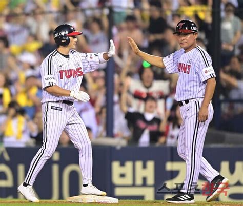 ‘홍창기 신민재 5안타 5타점 폭발 Lg Ssg 10 4 꺾고 2연승