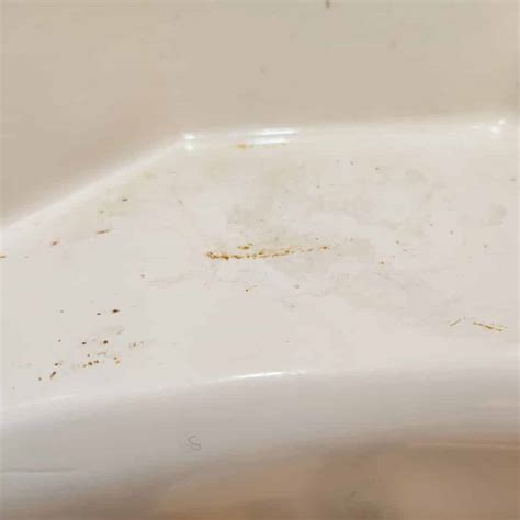 How To Remove Rust Stains From Bathtub Frugally Blonde