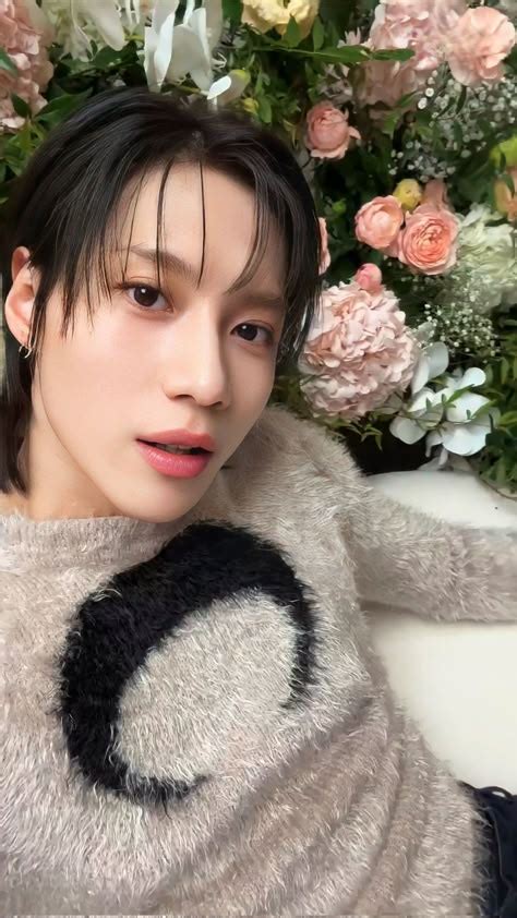 Pin By Emma On Hotel Del Luna Korean Drama Writing Inspiration