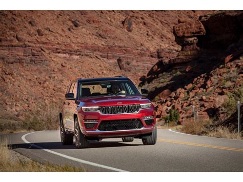 2024 Jeep Grand Cherokee Pictures U S News