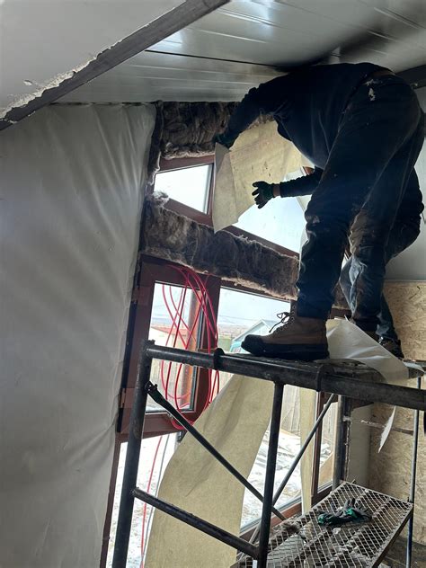 Сайн зөөврийн сууц Added A New Photo Сайн зөөврийн сууц