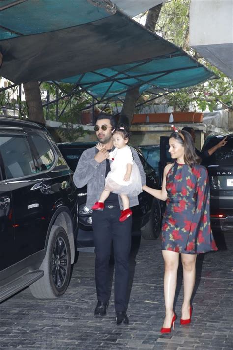 Ranbir Kapoor And Alia Bhatt Break The Silence Present Daughter Raha