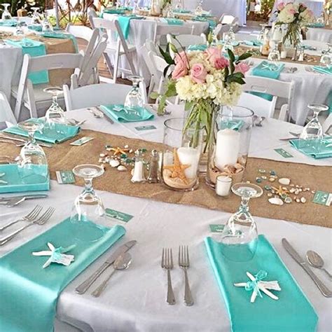 Pretty Beachy Table Settings The Starfish Favorsguest Seating Tags