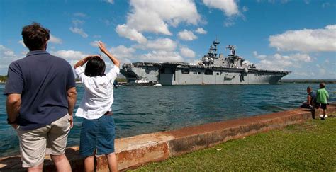 The Wasp Class Amphibious Assault Ship Uss Essex Lhd Nara And Dvids