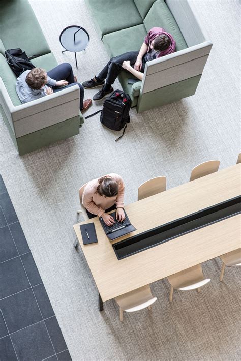 Tu Delft Mathematics And Computer Science Education Snapshots