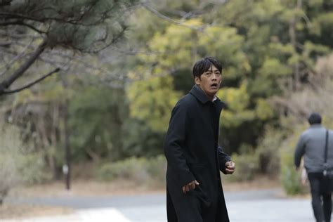 画像・写真 津田健次郎“郡司”らが忠誠を誓う姿がおもしろい＆郡司の妻・西原亜希“佳澄”の強すぎる姿にくぎづけ＜グレイトギフト＞511