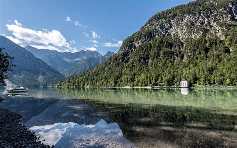 Hd 벽지 강 경치 경치가 좋은 골짜기 나무 떠도는 레크리에이션 목가적인 물 반사 미러링 반사 베르제 산 산맥 산의 경치 알프스 여름 여행