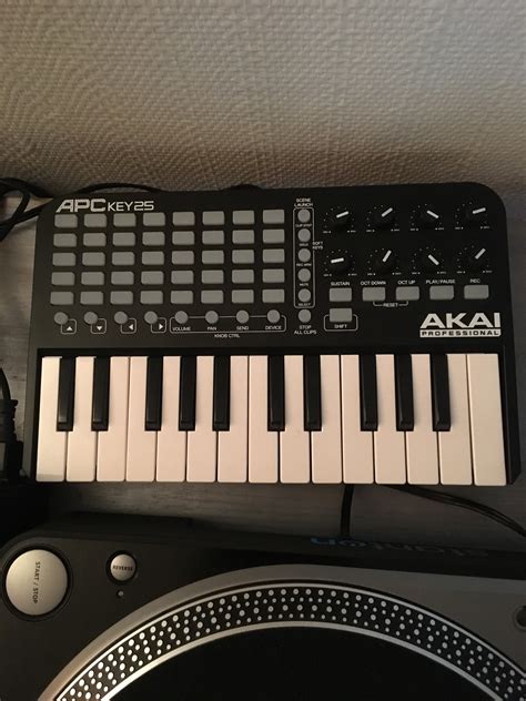 NANOKONTROL2 - Korg nanoKONTROL2 - Audiofanzine