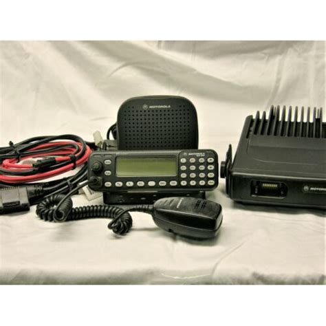 Motorola Mcs2000 Iii Model Mo1hx437w 110 Watt Vhf Radio 146 174 Mhz