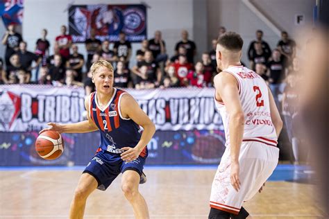 Jonavos Ekipą Papildė Arnas Adomavičius Lrt