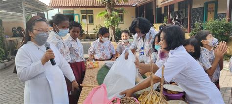 Peringatan Hari Pangan Sedunia 2022 SD Santo Fransiskus Boyolali