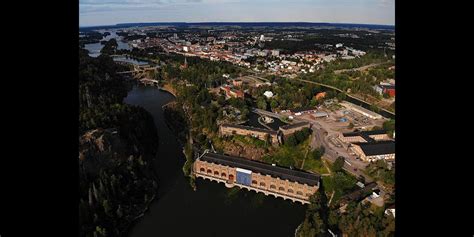 Kvinna Misstänkt För Sex Med Hund Erkänner Brott News55