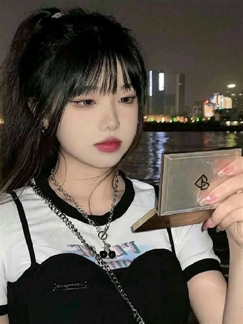 Pin Oleh Matchacha Cutiee Di Korean Korean Potongan Rambut Pendek