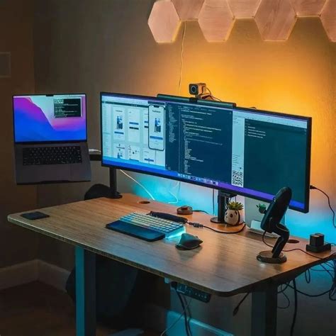 Featured Desk Setups Setupedia