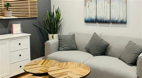 Group23 Sports Medicine Clinic 147 Canada Olympic Rd S W 130 Calgary Ab T3b 6b7 Canada