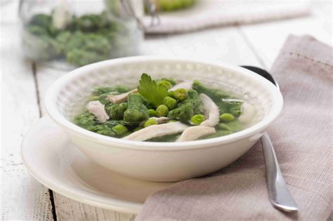 Chicken Soup With Spinach Dumplings Hortex