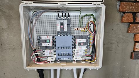 ﻿서귀포 에어컨 설치 목장 카페 드르쿰다 중대형 상업용 냉난방 중고 스탠드 에어컨 2대 설치공사 에어컨 설치 시공사례
