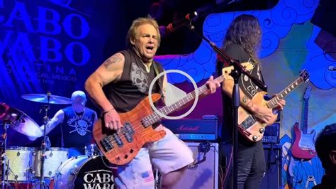 Bass Beats And Firepower Michael Anthony Leads The Groove At Sammy