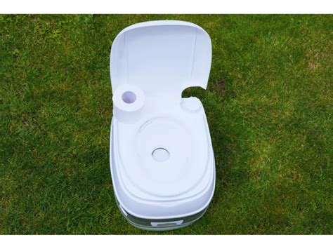 How Do Composting Toilet Systems Help Improve Sewage Treatment