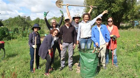 Tours à La Gloriette Les Jardinières Masquées Louent Désormais Un