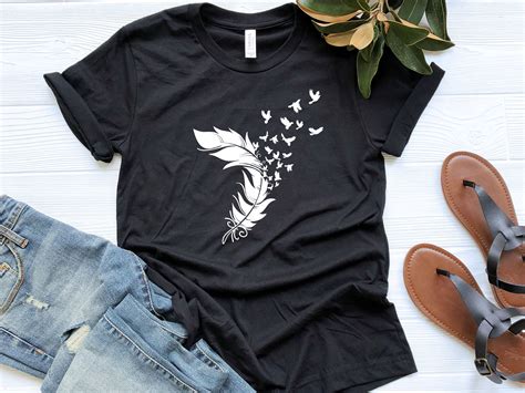 Feather Birds Shirt Graphic Tee Feather Unisex Tshirt Women Etsy