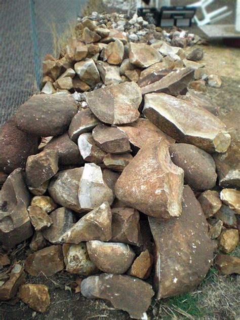 Heat Treated Spalls Of Texas Flint Some Youtube Vids Paleoplanet