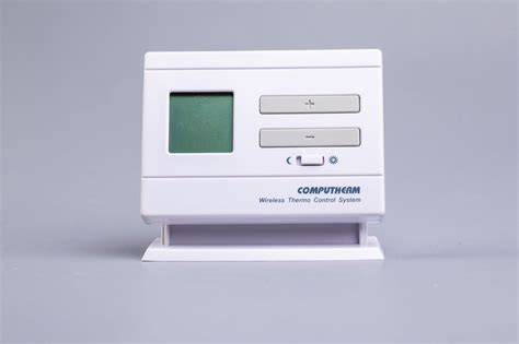 Радиоуправляем безжичен дигитален стаен термостат Computherm Q3rf