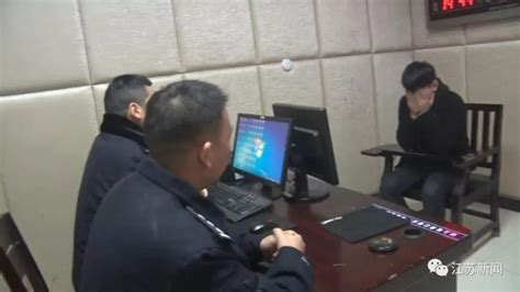 偷了辆没电的电瓶车男子寒风中蹬车3公里看着都累哈哈哈哈