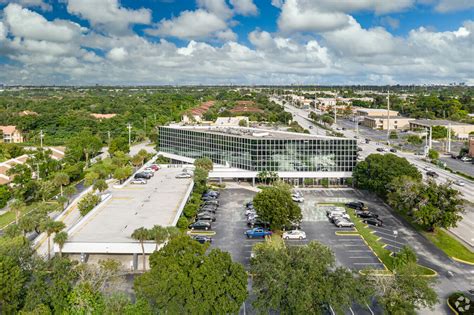 2701 W Oakland Park Blvd Oakland Park Fl 33311 Loopnet