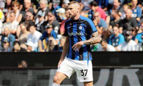 Inter Trovato Il Sostituto Di Skrinar Lo Pagano 40 Milioni