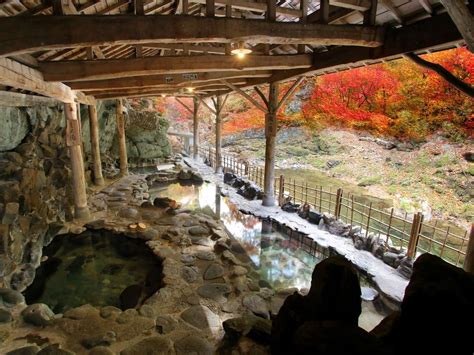 仙台の奥座敷 作並温泉鷹泉閣 岩松旅館フリープラン3日間が29 900円新聞掲載された国内超お得旅行情報