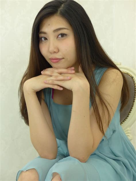 522 Freshプレミアム撮影会 松岡 凛さん クルマとモータースポーツ時々消防団