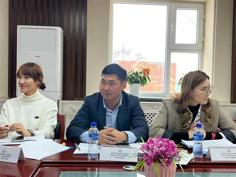 СУМЫН ИРГЭДИЙН ТӨЛӨӨЛӨГЧДИЙН ХУРЛЫН ЭЭЛЖИТ 13 ДУГААР ХУРАЛДААН ХУРАЛДЛАА