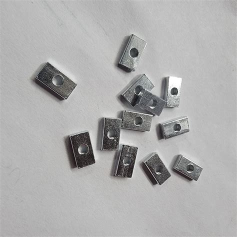 Tee Nuts