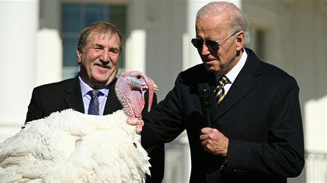 Inside The History Of The White Houses Pardoning Of The Thanksgiving